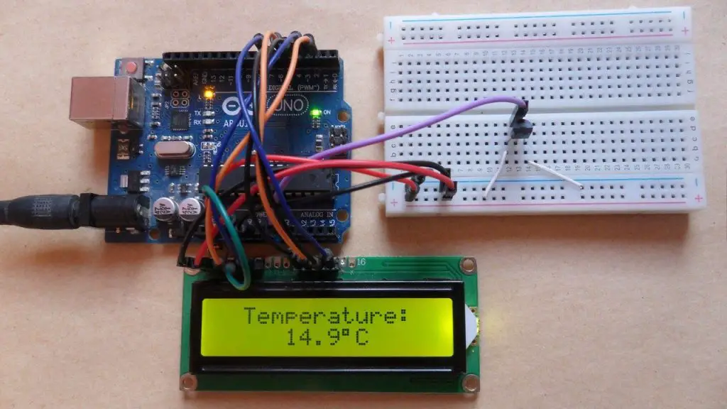 Digital Temperature Monitor Using LM35 Sensor and Arduino - Smartthings
